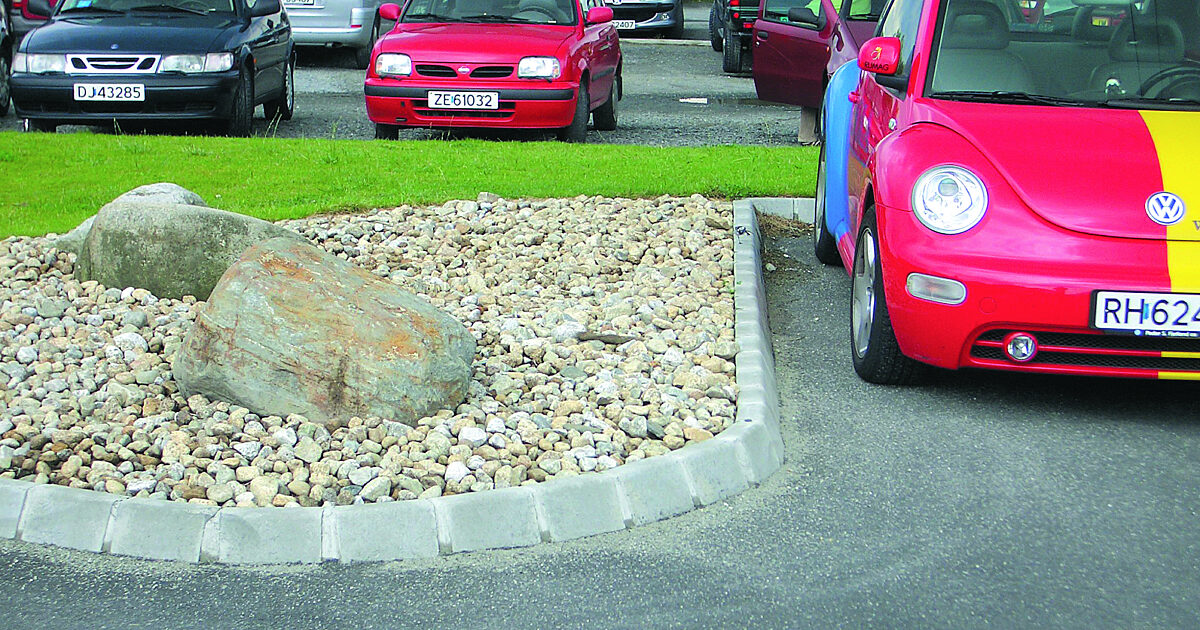 Multiblokk | Gatekantstein